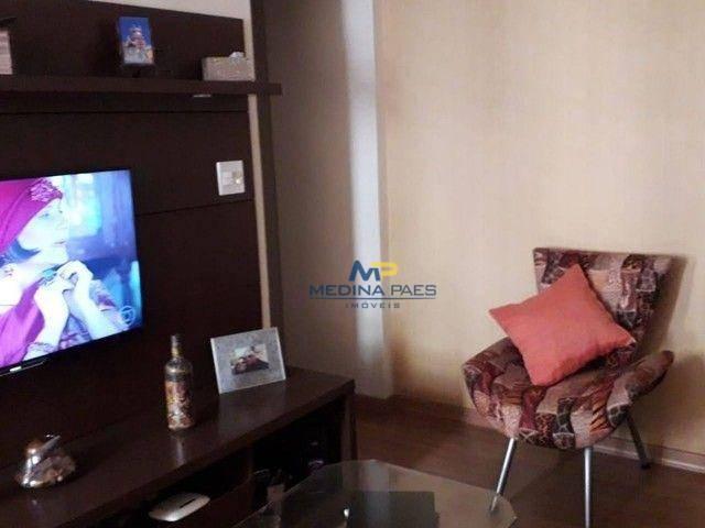 Apartamento em Colubande, São Gonçalo/RJ de 60m² 2 quartos à venda por R$ 154.000,00