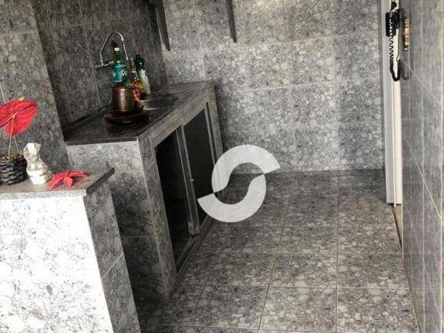 Apartamento em Colubande, São Gonçalo/RJ de 83m² 2 quartos à venda por R$ 135.000,00