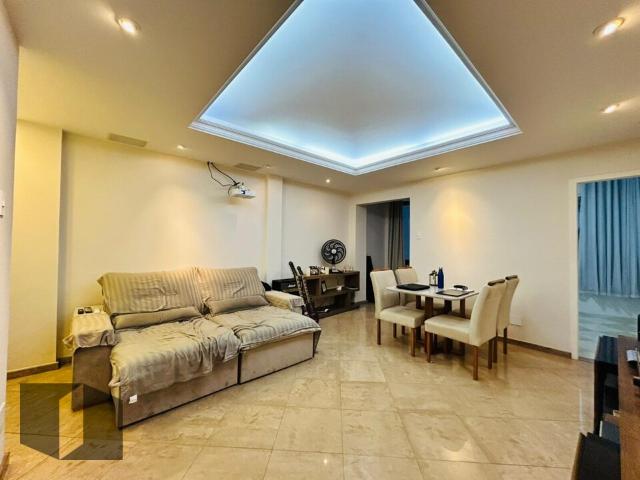 Apartamento em Copacabana, Rio de Janeiro/RJ de 100m² 3 quartos à venda por R$ 1.199.900,00