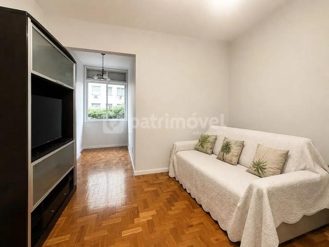 Apartamento em Copacabana, Rio de Janeiro/RJ de 120m² 3 quartos para locação R$ 6.000,00/mes