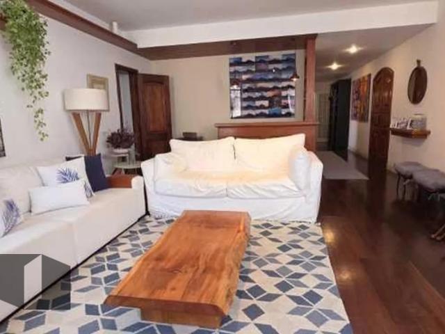 Apartamento em Copacabana, Rio de Janeiro/RJ de 177m² 4 quartos à venda por R$ 1.979.900,00