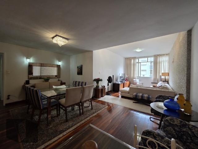 Apartamento em Copacabana, Rio de Janeiro/RJ de 181m² 3 quartos à venda por R$ 1.899.000,00
