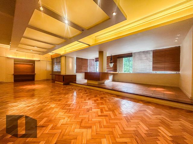 Apartamento em Copacabana, Rio de Janeiro/RJ de 190m² 4 quartos à venda por R$ 2.099.900,00