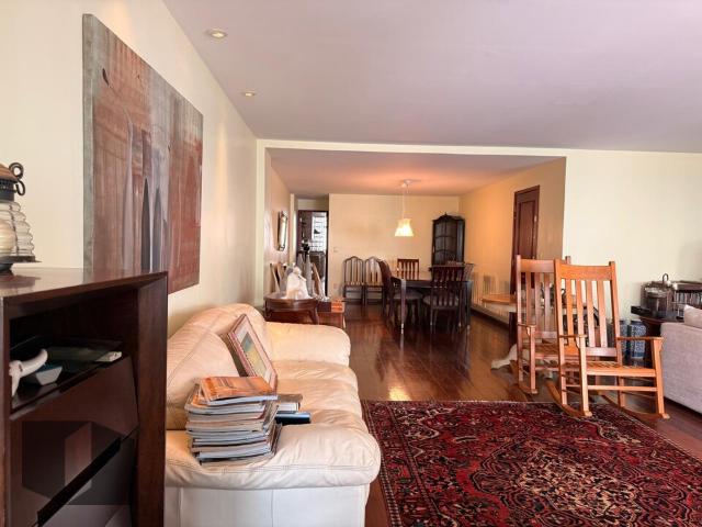 Apartamento em Copacabana, Rio de Janeiro/RJ de 244m² 3 quartos à venda por R$ 2.699.000,00