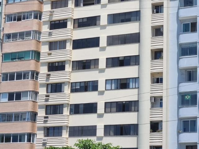 Apartamento em Copacabana, Rio de Janeiro/RJ de 260m² 4 quartos à venda por R$ 1.949.000,00