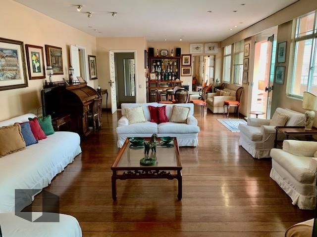 Apartamento em Copacabana, Rio de Janeiro/RJ de 271m² 3 quartos à venda por R$ 2.379.900,00