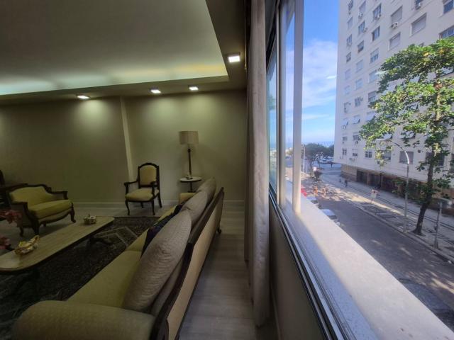 Apartamento em Copacabana, Rio de Janeiro/RJ de 328m² 4 quartos à venda por R$ 2.649.000,00