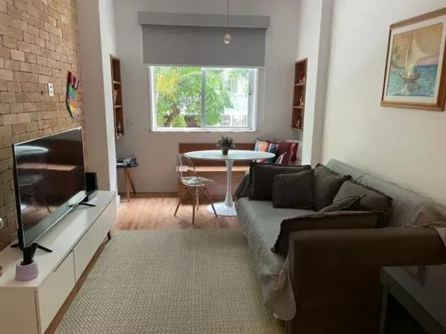 Apartamento em Copacabana, Rio de Janeiro/RJ de 68m² 2 quartos à venda por R$ 989.000,00