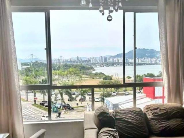 Apartamento em Coqueiros, Florianópolis/SC de 125m² 4 quartos à venda por R$ 849.000,00