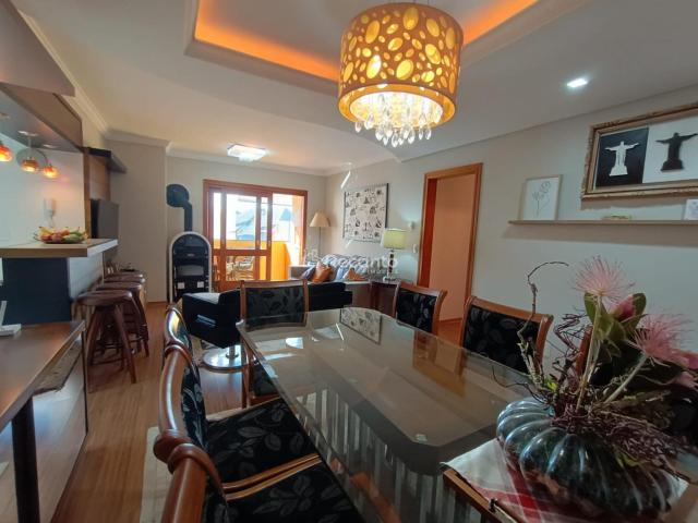 Apartamento em, / de 99m² 3 quartos à venda por R$ 1.949.900,00