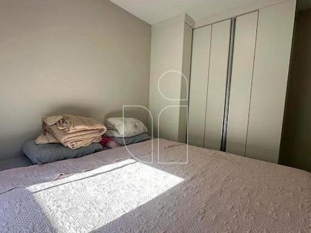 Apartamento em Distrito Industrial Marília