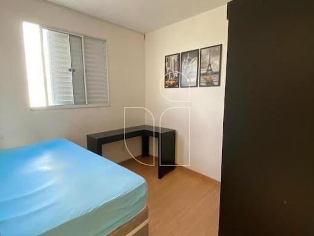 Apartamento em Distrito Industrial Marília