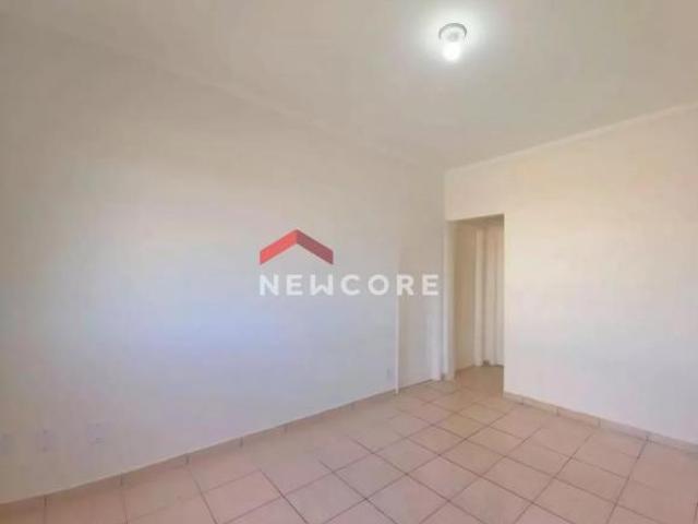 Apartamento em Rua Doutor Armando de Sales Oliveira Vila Valença São Vicente/SP