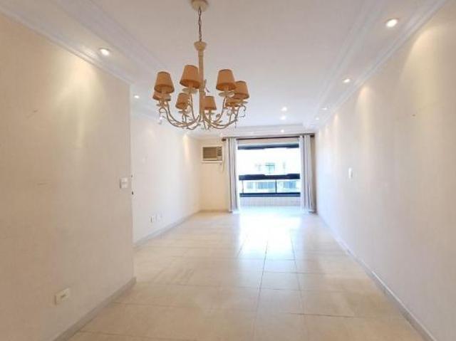 Apartamento em Embaré, Santos/SP de 120m² 3 quartos à venda por R$ 1.300.000,00
