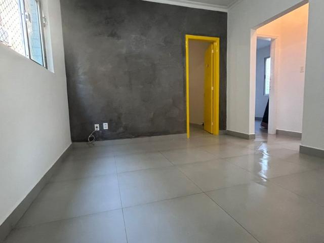 Apartamento em Embaré, Santos/SP de 60m² 2 quartos à venda por R$ 351.900,00
