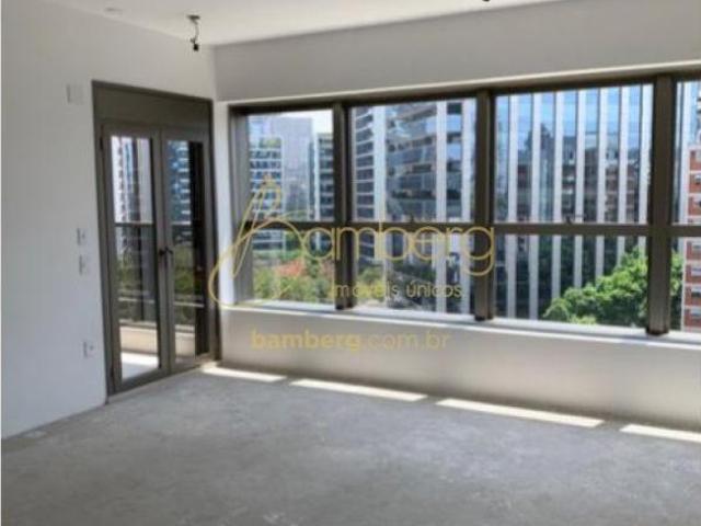 APARTAMENTO EM EMPREENDIMENTO ÍCONE NA VILA OLIMPIA