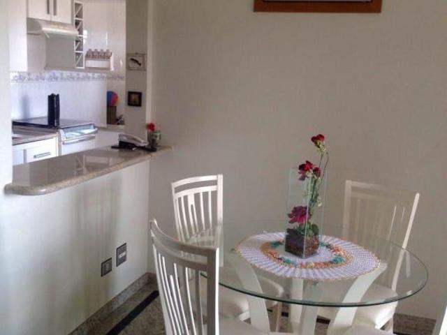 Apartamento em Enseada Guarujá