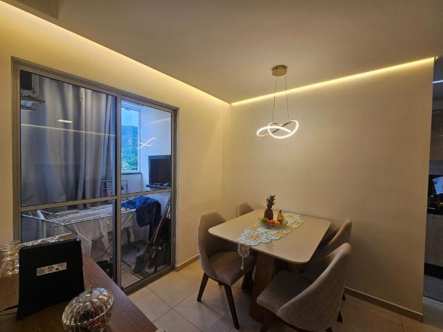 Apartamento em Espinheiros, Itajaí/SC de 53m² 2 quartos para locação R$ 2.500,00/mes