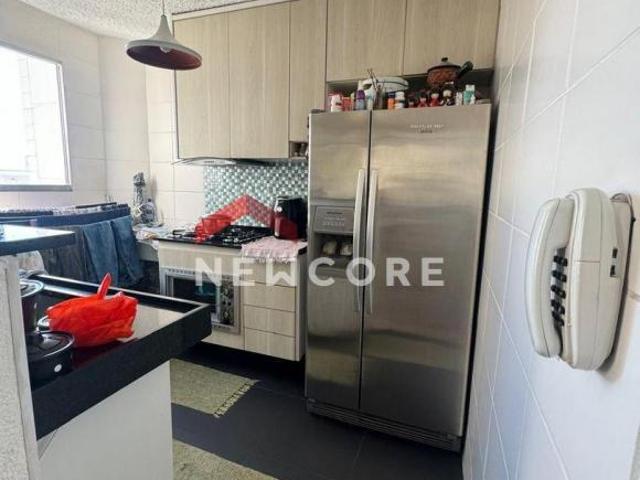 Apartamento em Estrada Água Chata Água Chata Guarulhos/SP