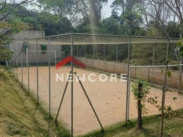 Apartamento em Estrada da Água Espraiada Vila Santo Antônio Cotia/SP