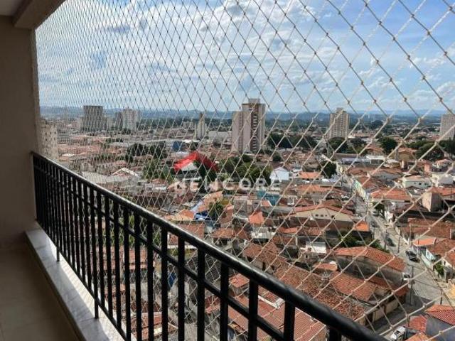 Apartamento em Estrada Professora Olinda de Almeida Mercadante Parque Santo Antônio Jacareí/SP