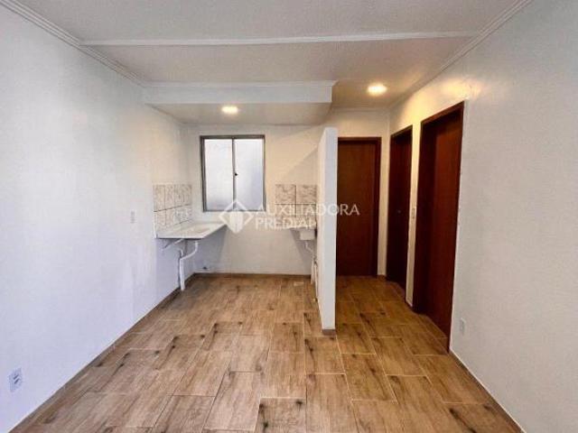 Apartamento em excelente estado de conservação
