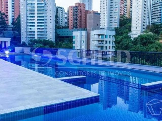 APARTAMENTO EM EXCELENTE LOCALIZAÇÃO!
