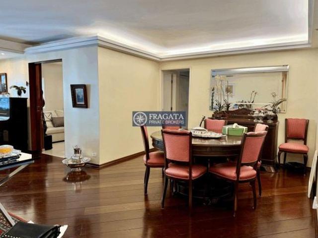 Apartamento em excelente localização