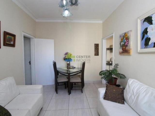 Apartamento em excelente localização