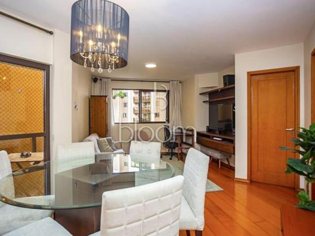 APARTAMENTO EM EXCELENTE LOCALIZAÇÃO