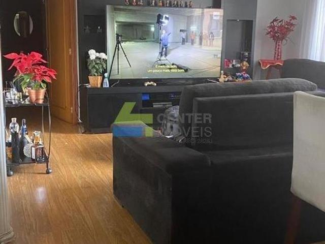 Apartamento em excelente localização