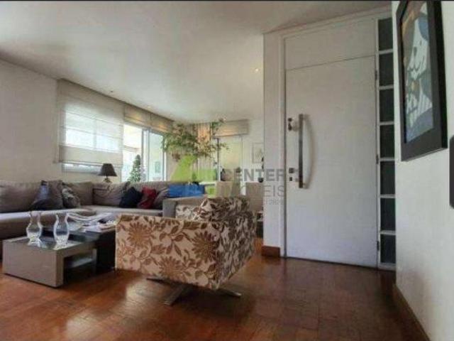 Apartamento em excelente localização