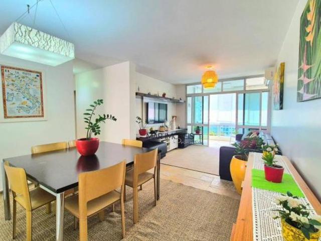 Apartamento em excelente localização na região do canto do Tortugas na praia da Enseada com lazer de