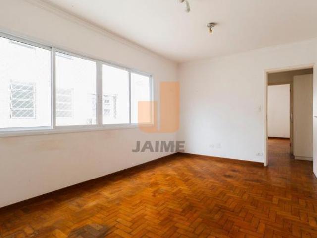 Apartamento em excelente localização, próxima ao Hospital Samaritano, FAAP e Shopping Higienópolis
