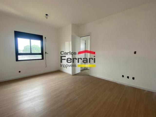 apartamento em exelente localizaçao na vila maria.proximo a igueja candelaria.proximo as principaiz