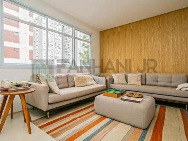 Apartamento em frente Clube Pinheiros com 2 suítes emobiliado no Jardim Europa, São Paulo SP: 2 suít