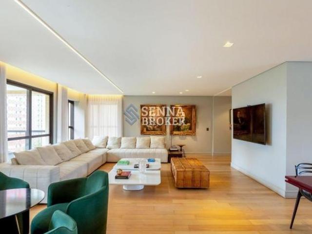Apartamento em frente a praça do Japão a venda com 3 Suítes 3 vagas de garagem