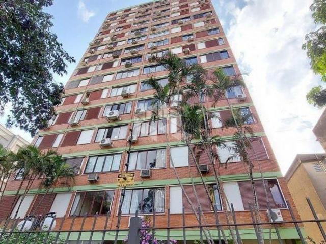 Apartamento em frente ao Shopping Total, com 2 dormitórios e 1 garagem