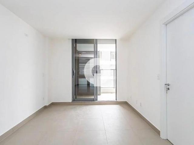 APARTAMENTO EM FRENTE AO PARQUE BARIGUI 1 QUARTO 1 VAGA EM CONDOMÍNIO CLUBE