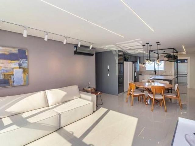 Apartamento em Gonzaga Santos SP em condomínio fechado de alto padrão