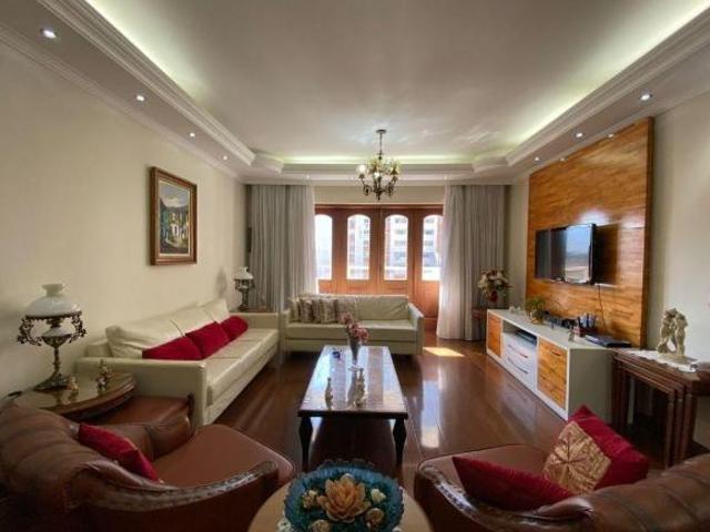 Apartamento em Gonzaga, Santos/SP de 151m² 4 quartos à venda por R$ 1.060.000,00