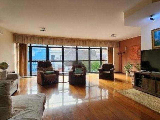 Apartamento em Gonzaga, Santos/SP de 157m² 4 quartos à venda por R$ 850.000,00