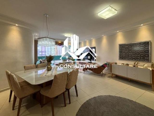 Apartamento em Gonzaga, Santos/SP de 158m² 3 quartos à venda por R$ 1.349.000,00