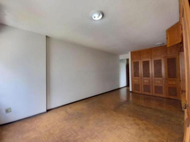 Apartamento em Gonzaga, Santos/SP de 188m² 3 quartos à venda por R$ 1.600.000,00