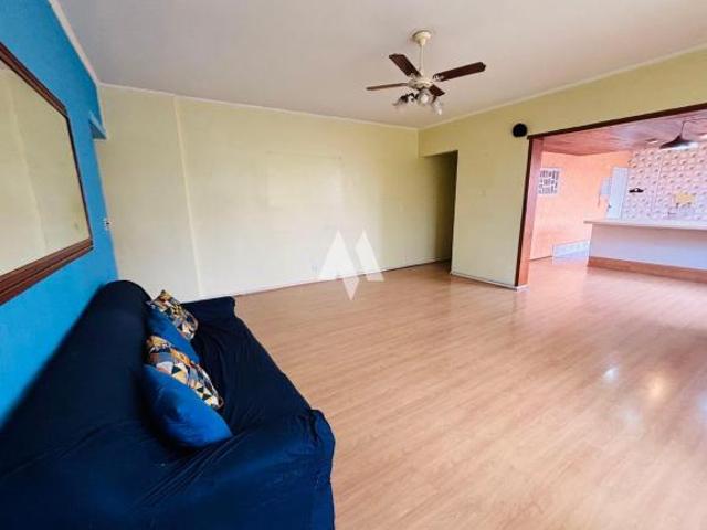 Apartamento em Gonzaga, Santos/SP de 195m² 3 quartos à venda por R$ 680.000,00