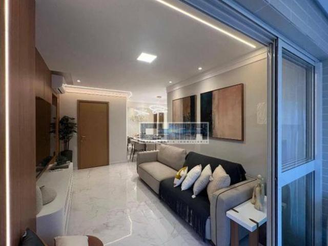 Apartamento em Gonzaga, Santos/SP de 100m² 3 quartos à venda por R$ 2.135.000,00