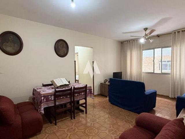 Apartamento em Gonzaga, Santos/SP de 100m² 2 quartos à venda por R$ 640.000,00