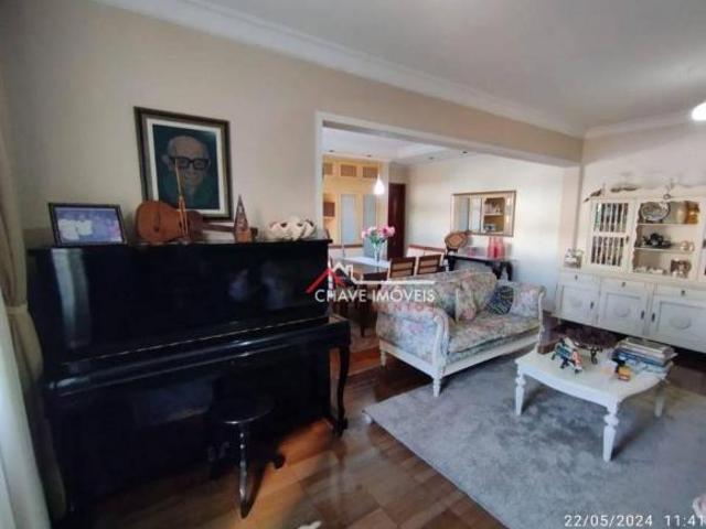 Apartamento em Gonzaga, Santos/SP de 102m² 3 quartos à venda por R$ 750.000,00