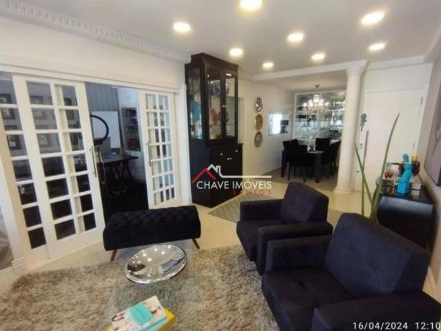 Apartamento em Gonzaga, Santos/SP de 126m² 3 quartos à venda por R$ 950.000,00