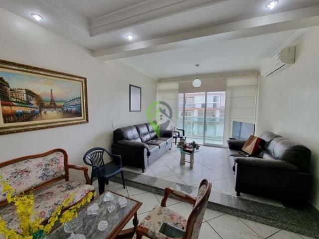 Apartamento em Gonzaga, Santos/SP de 135m² 3 quartos à venda por R$ 1.810.000,00